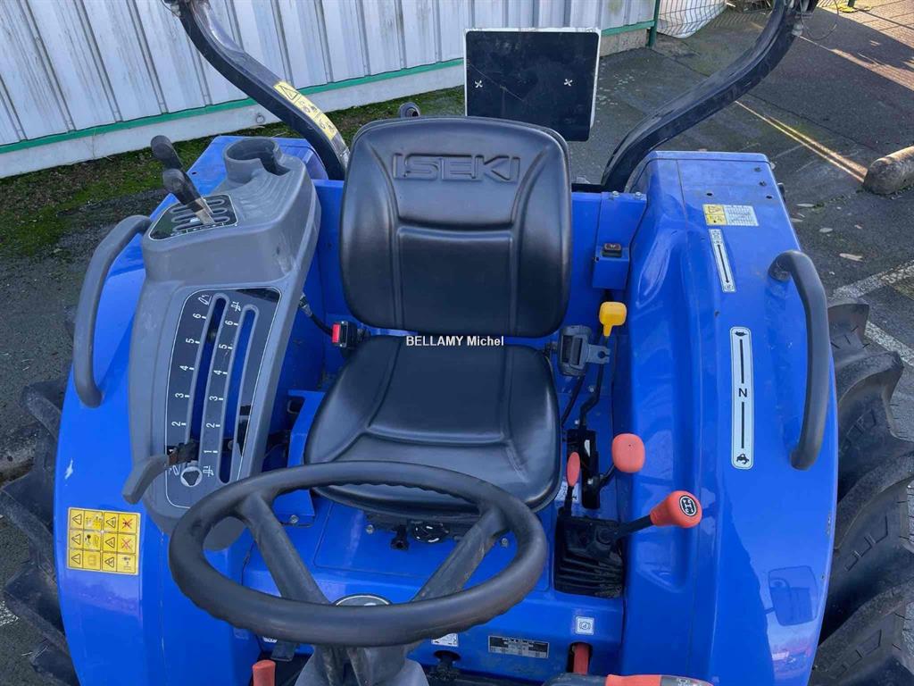 ISEKI 4490 d'occasion - Tracteur agricole - 2021