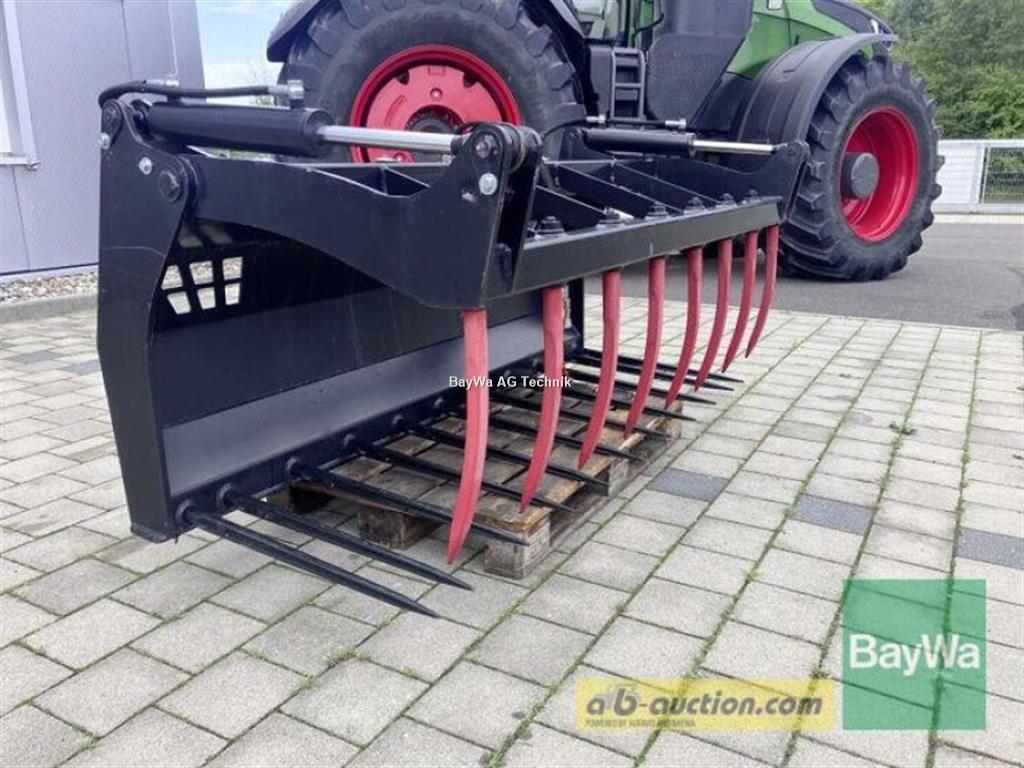 GIANT DUNG- UND SILAGEZANGE 200 CM d'occasion - Accessoires tracteur - 0
