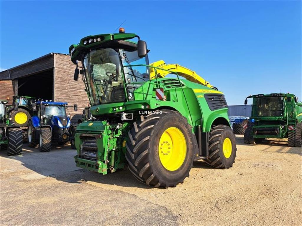 JOHN DEERE 9700 d'occasion - Ensileuse automotrice - 2019